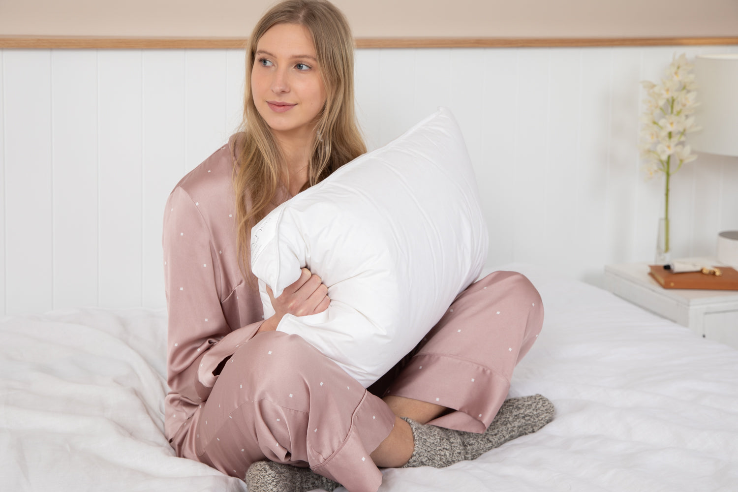 80% Hungarian Goose Down Pillow - Made in New Zealand – Eiderdown Australia