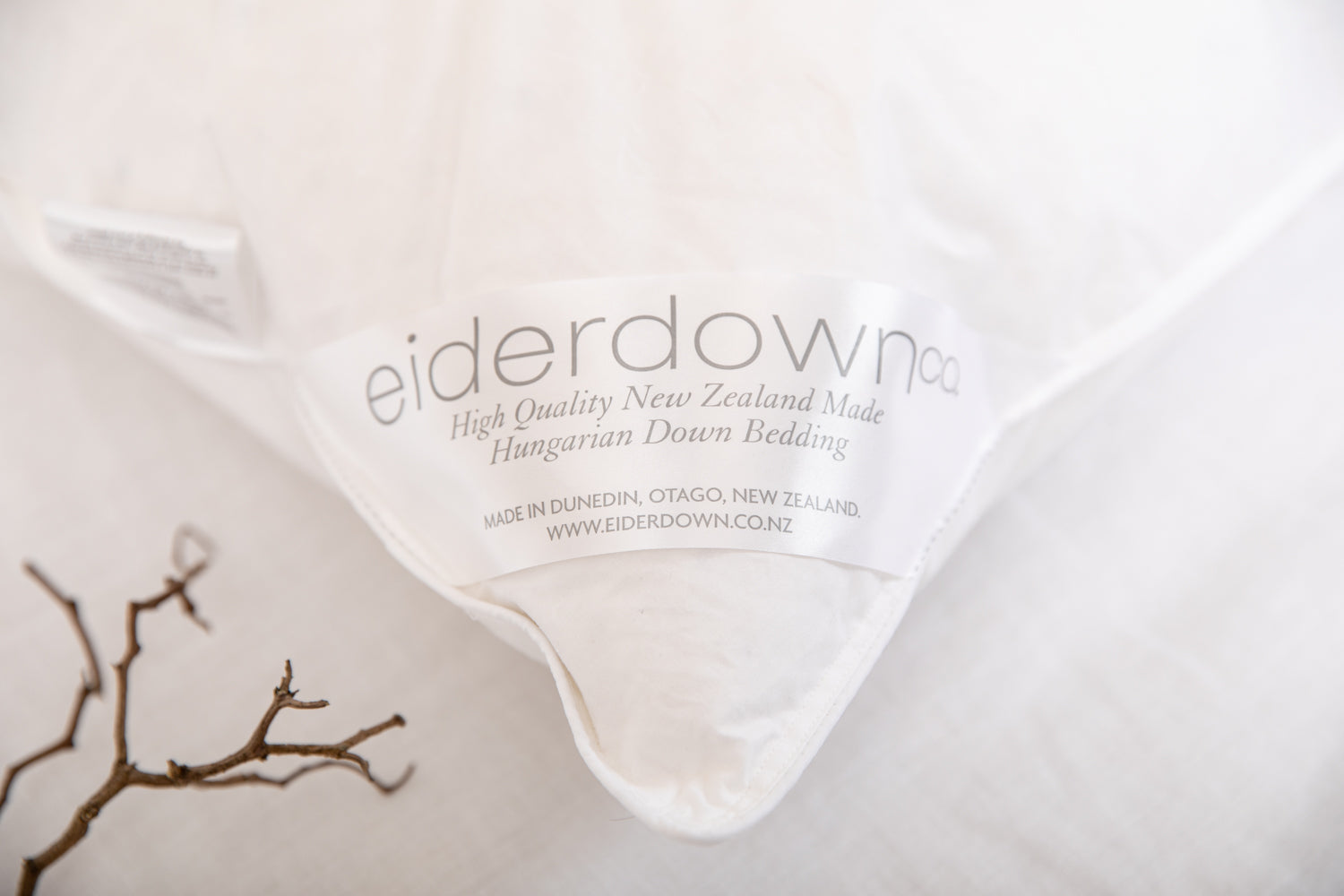 50% Hungarian Goose Down Pillow - Made in New Zealand – Eiderdown Australia
