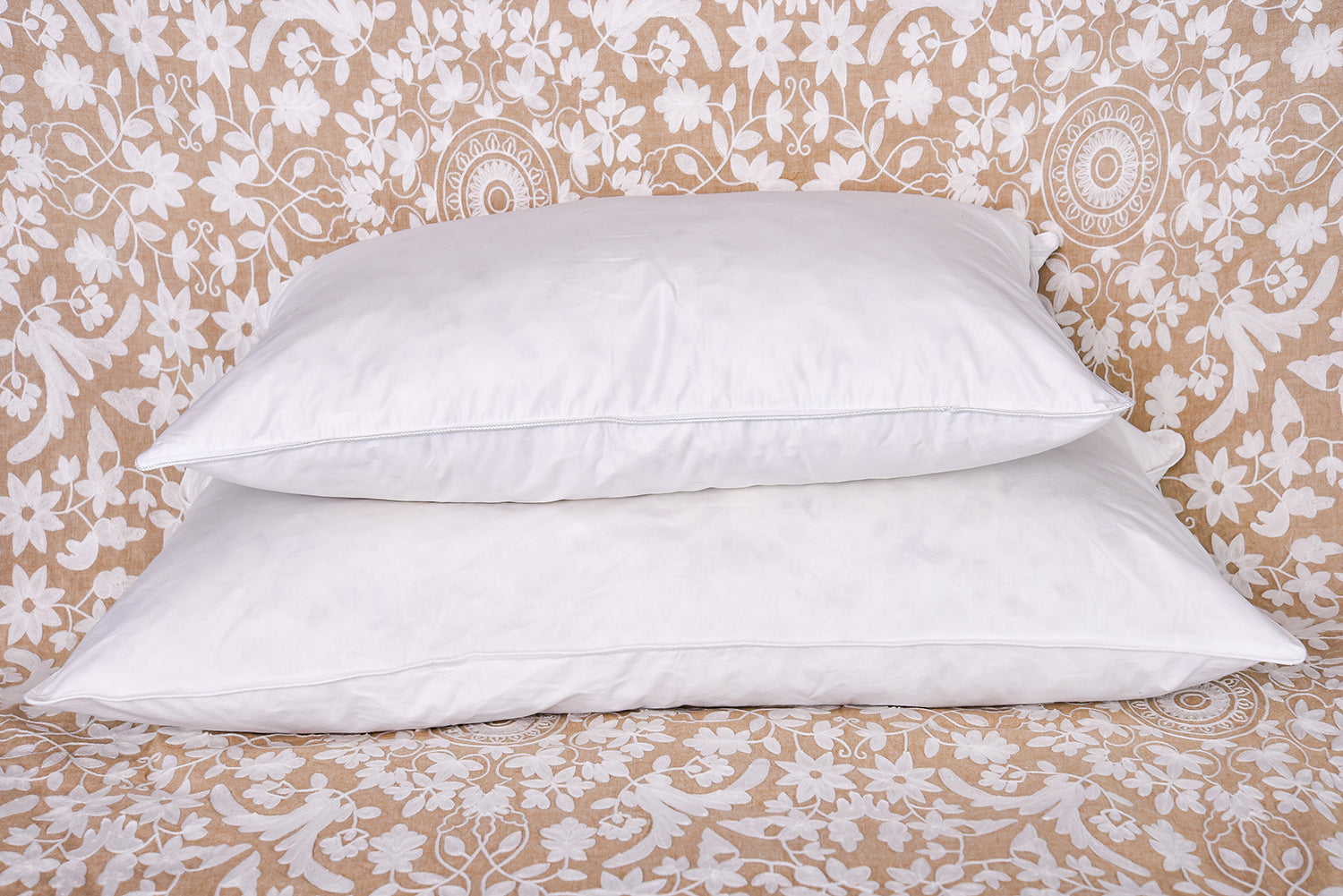 5% Hungarian Goose Down Pillow – Eiderdown Australia